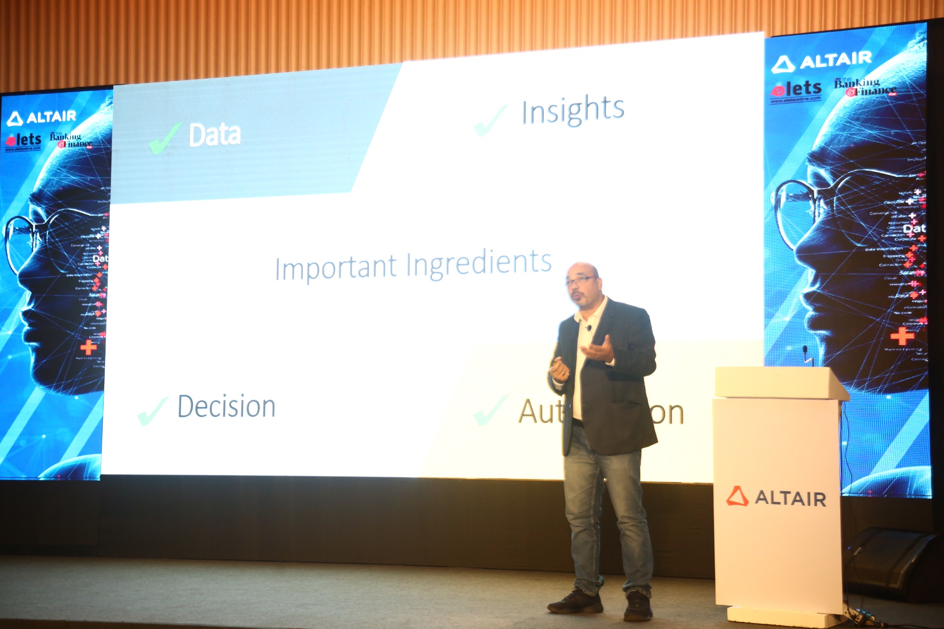 Conferences & Masterclasses